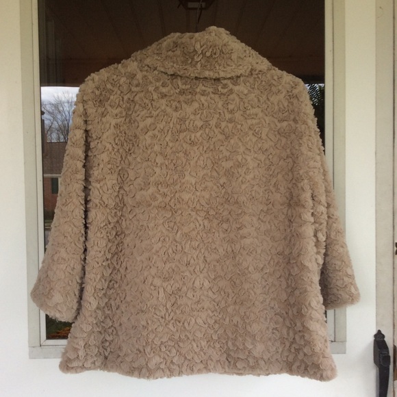 EL Made for Cracker Barrel boutiques! | Jackets & Coats | Nwt El Faux ...